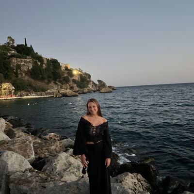 Lilly Rothschild | Are.na